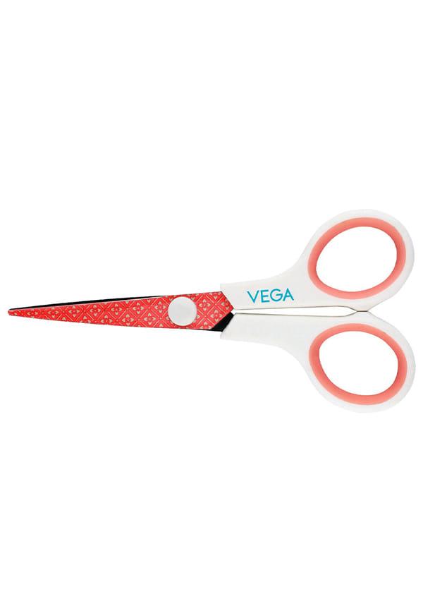 Step-by-Step Guide: Perfect Hair Cut Styles at Home